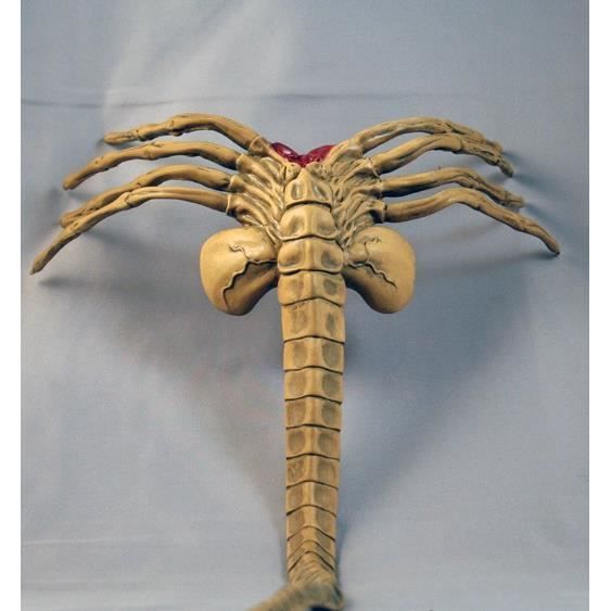 figurine facehugger – alien versus predator